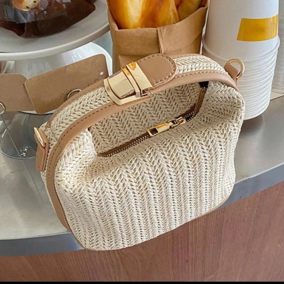 yogdlins | Bags | New Cute Cream Straw Handshoulder Bag | Poshmark